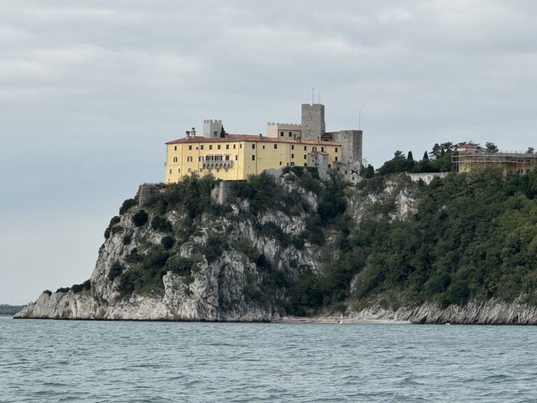 Trieste Gezi Rehberi | Küçük Dünya | Gezi Rehberi